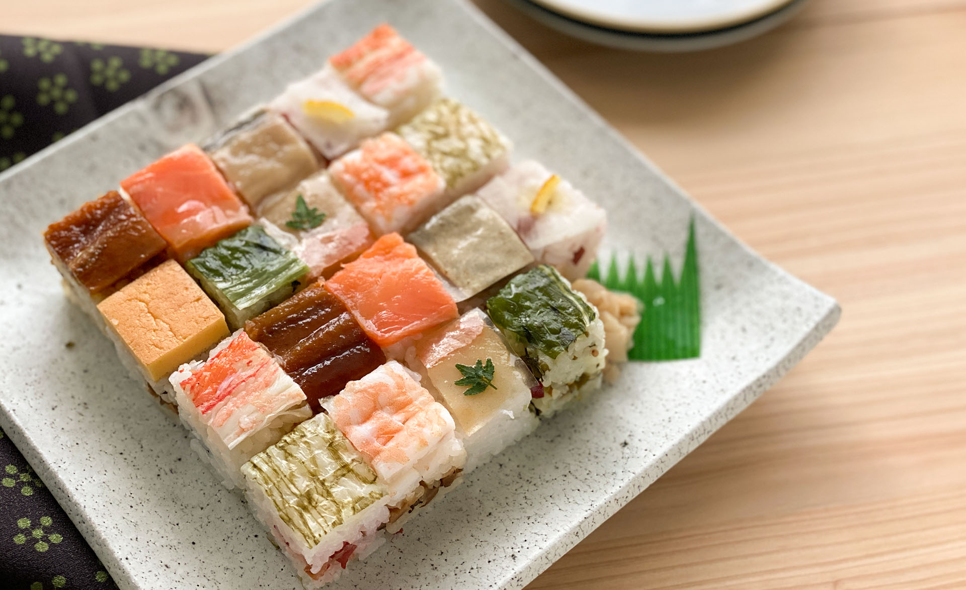 Capturing the Gem-Like Vibrancy of Hako-Zushi | Sizzle Japan